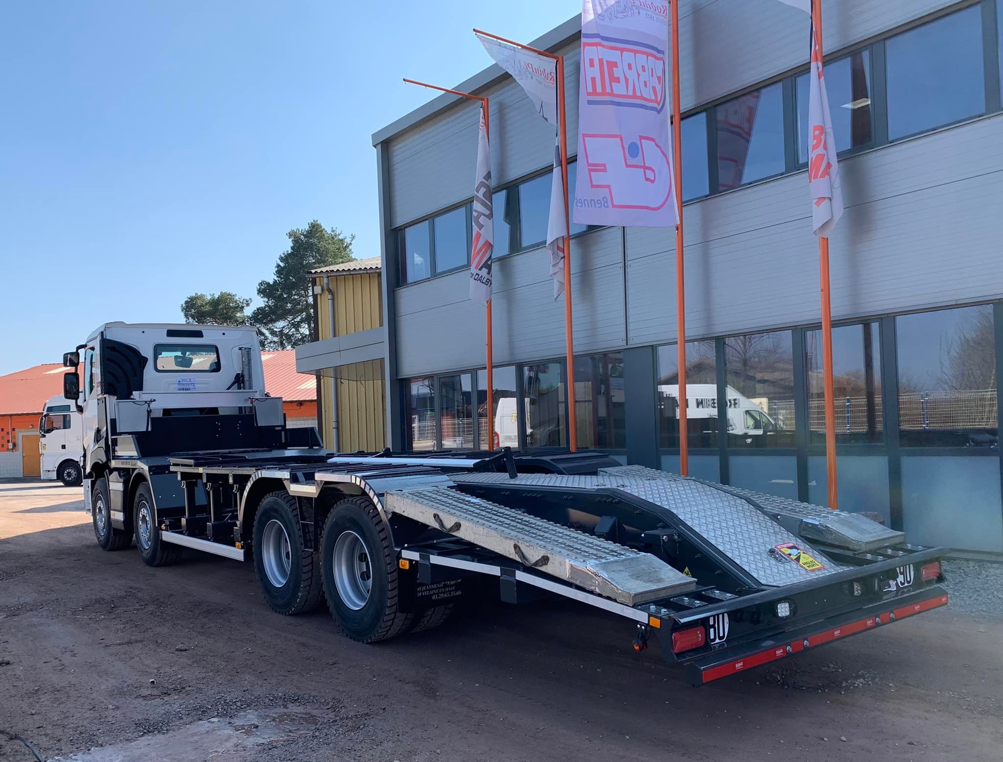 Un DEBUSTRUCK fraîchement sorti de nos ateliers prend la route - Robin PL